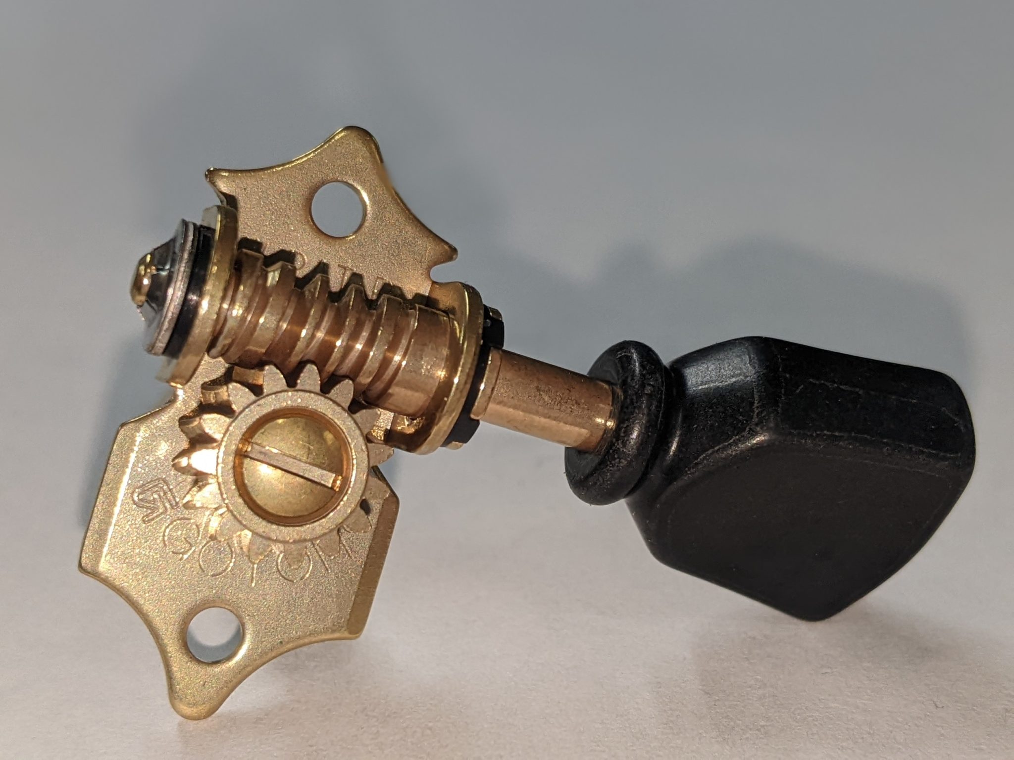 Single slotted headstock Gotoh Tuner / 5th string tuner